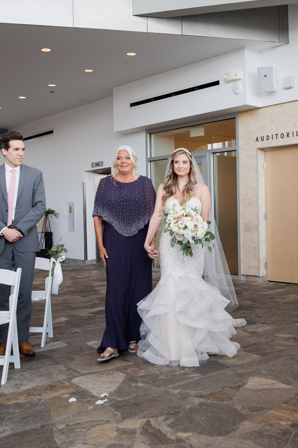 Chattanooga Hunter Museum | Chasitie + Tyler - Daisy Moffatt Photography