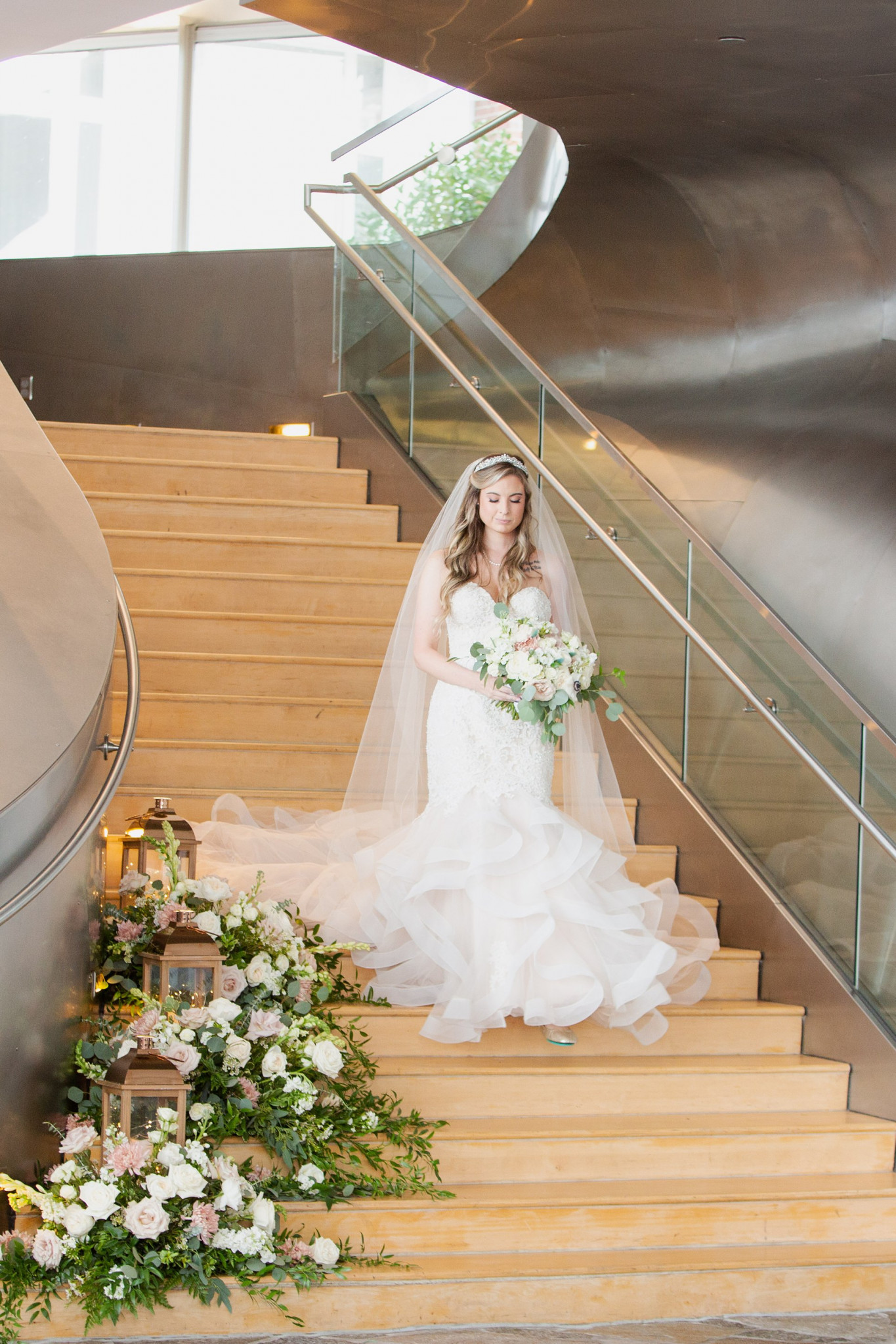 Chattanooga Hunter Museum | Chasitie + Tyler - Daisy Moffatt Photography