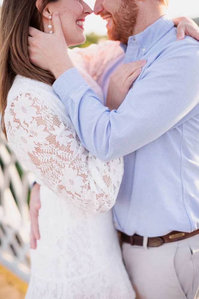 Alison + Logan | Chattanooga Engagement session - Daisy Moffatt Photography