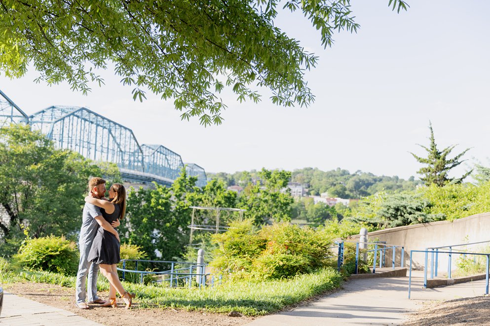 Alison + Logan | Chattanooga Engagement session - Daisy Moffatt Photography